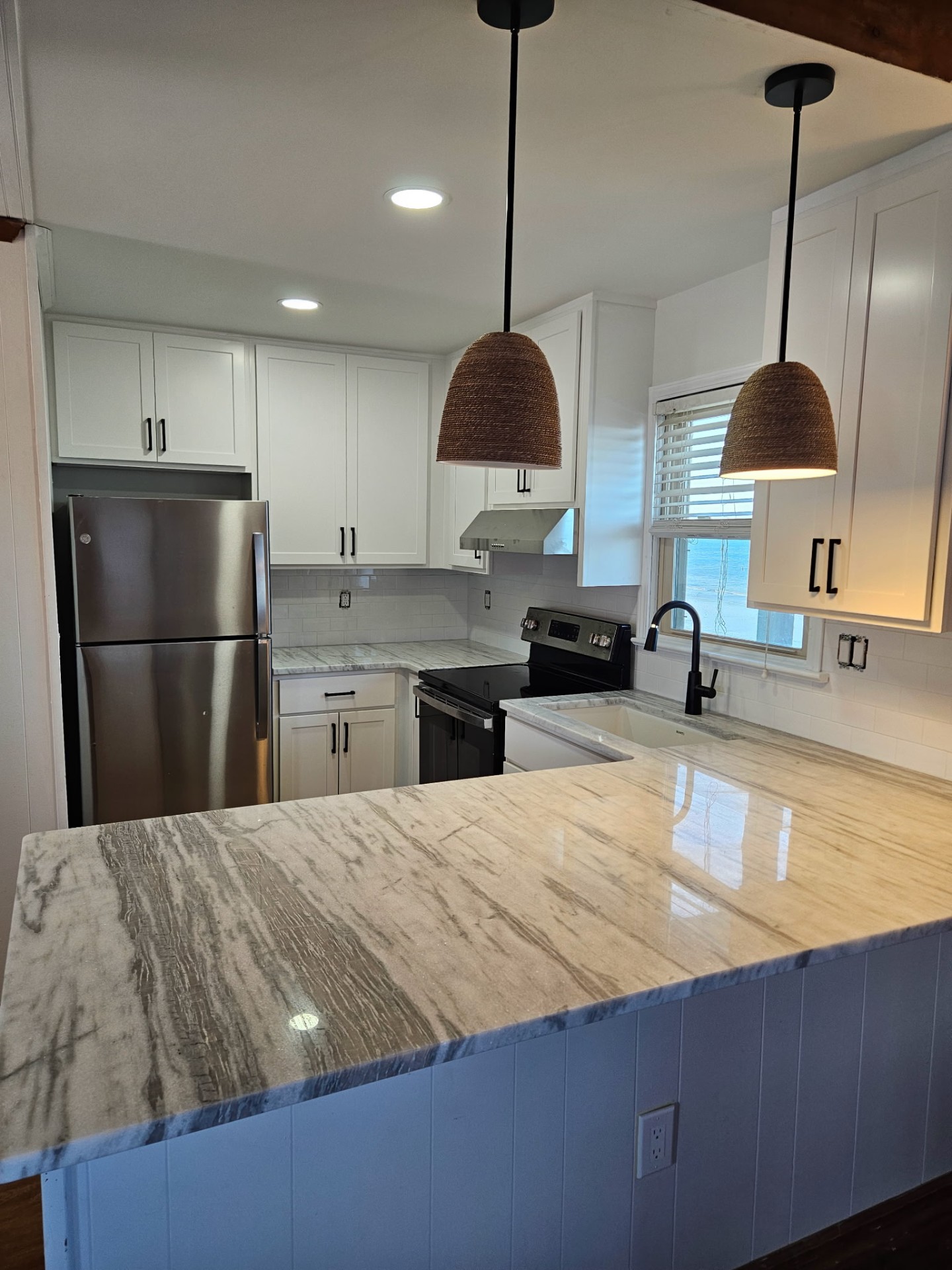 Outer Banks Decks, Siding, Renovation & Additions Contractor